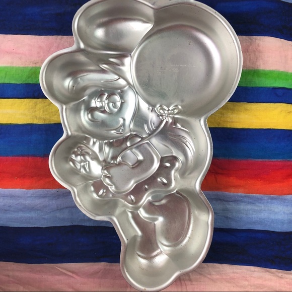 Wilton | Kitchen | 983 Vintage Smurfette Cake Pan Winstructions | Poshmark